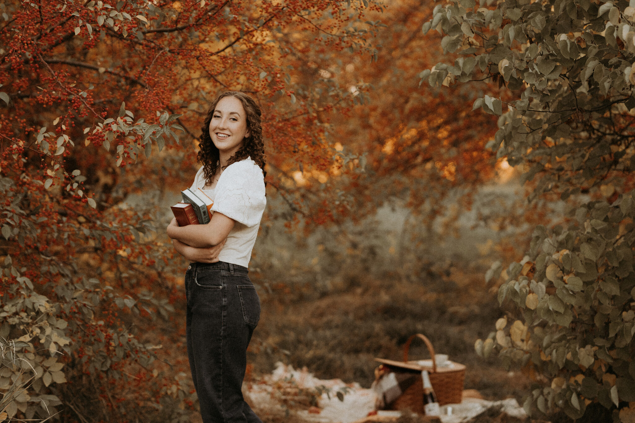 Vintage Jane Austen Inspired Senior Photo Session- Anika, Class of 2023 ...